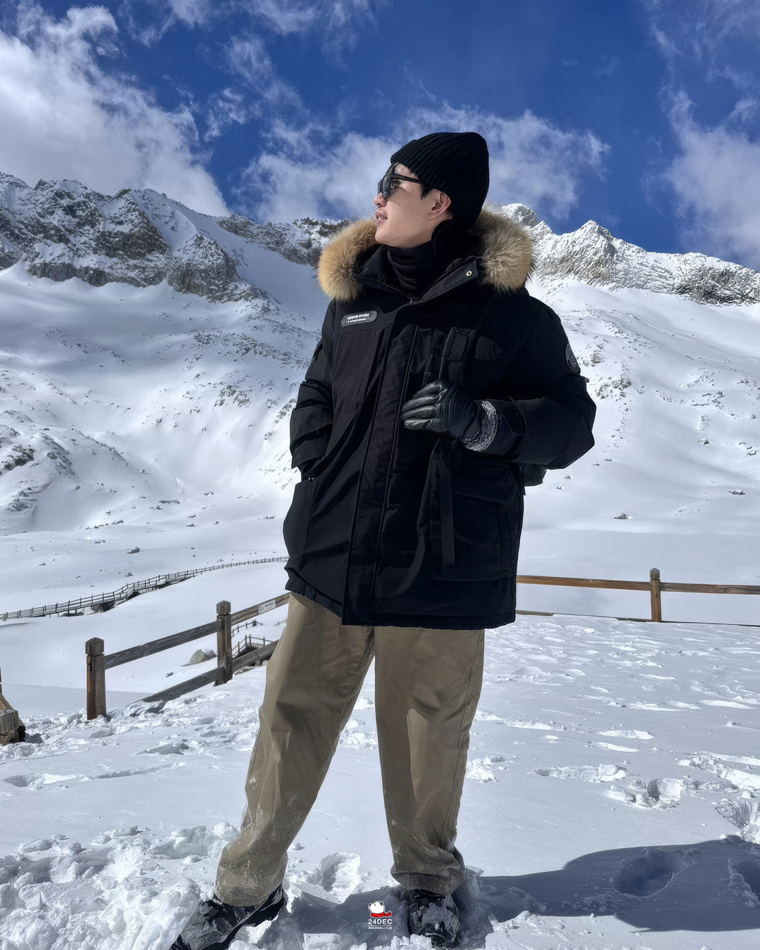 เช่าเสื้อกันหนาว ชาย รุ่น PEAK สี ดำ – 24DEC